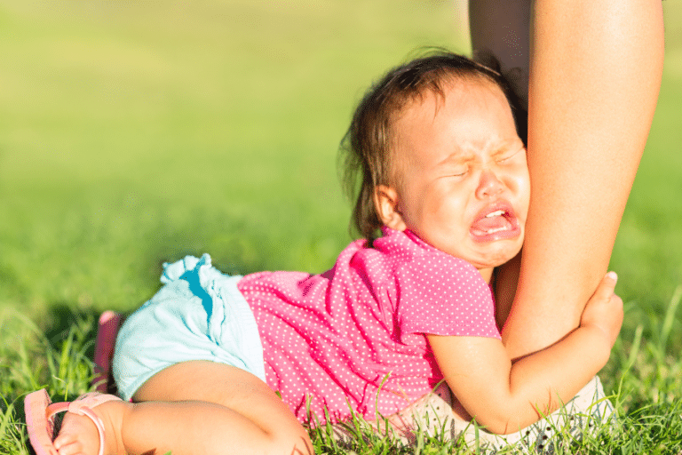 The 10 Best Tips on How to Handle Toddler Tantrums - Discerning Parenting